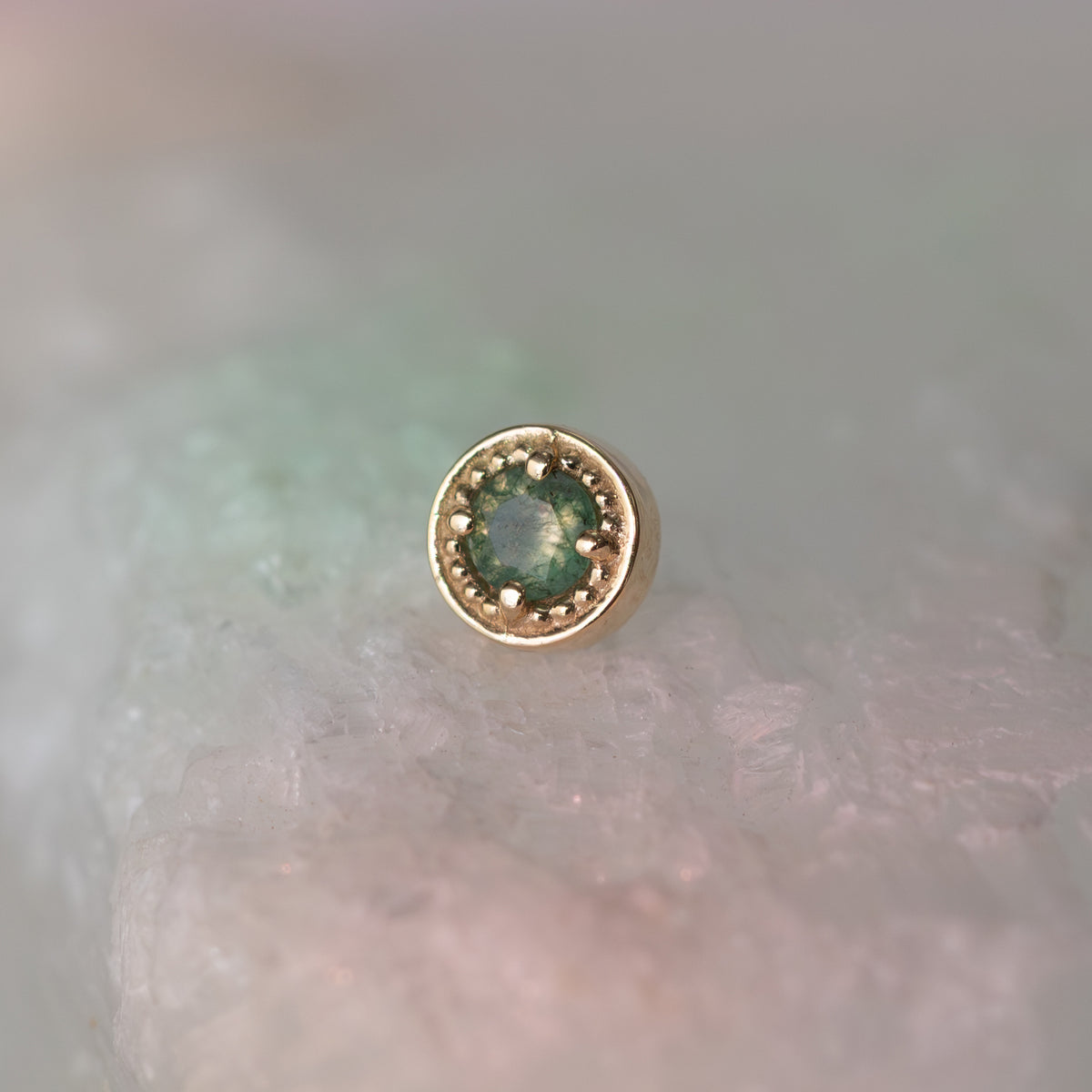 Millgrain Prong with Moss Agate Threadless End – Brilliance Piercing