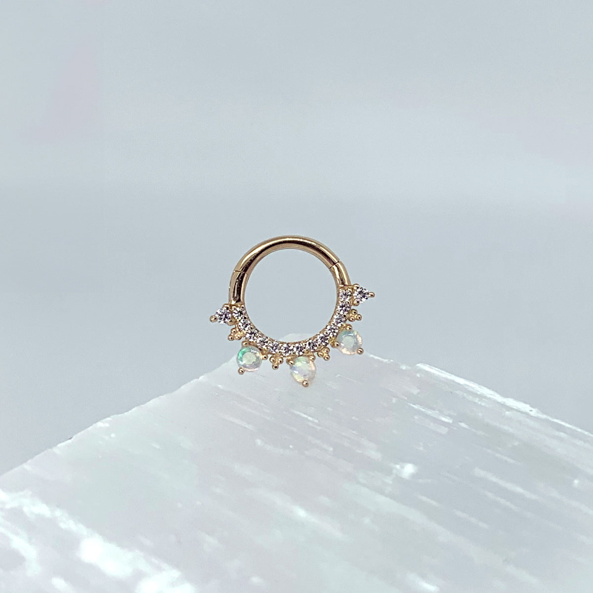 Gigi Clicker Ring – Brilliance Piercing