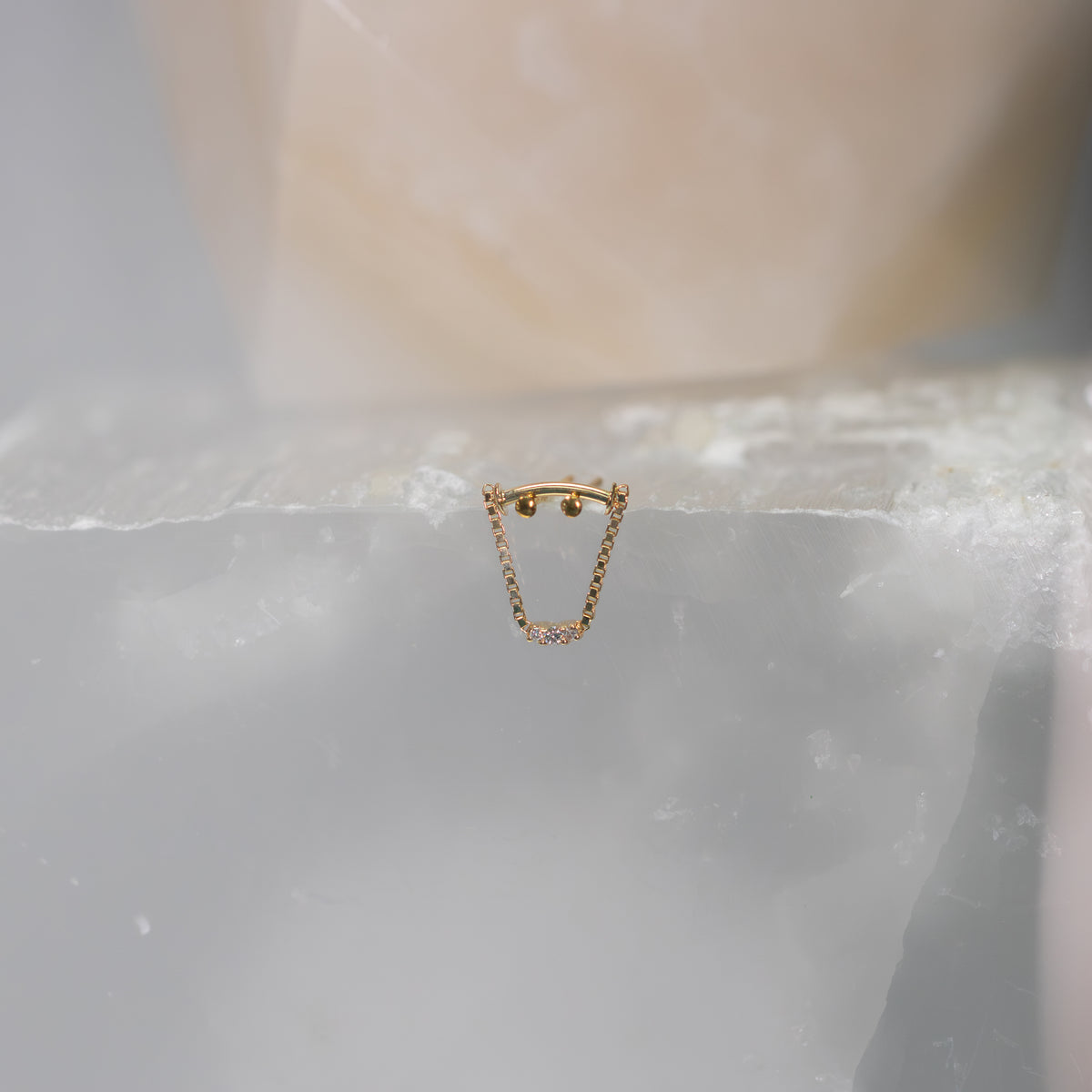 Mind the Gap with Diamonds Press-fit Ring – Brilliance Piercing