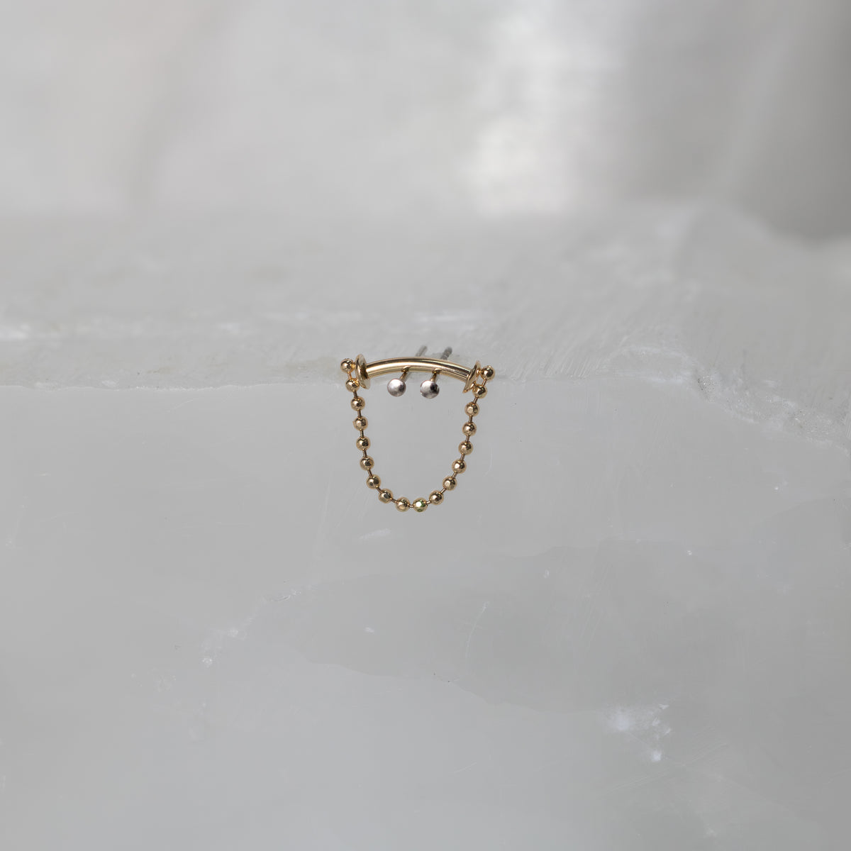 Just a Peek Beaded Press-Fit Ring – Brilliance Piercing