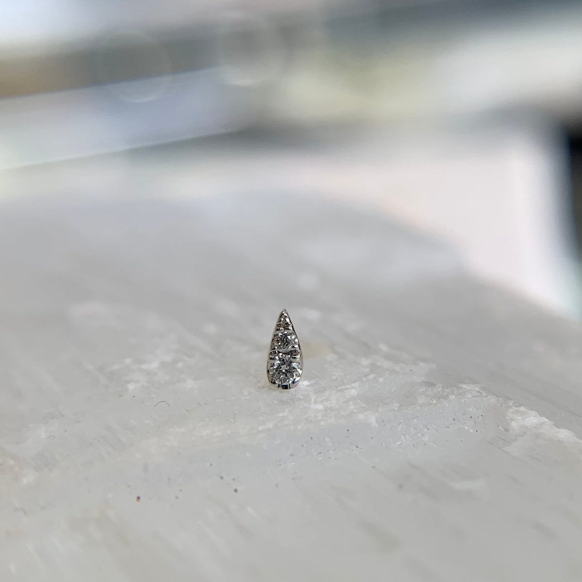 Elixir Mini with Diamonds Threadless End – Brilliance Piercing