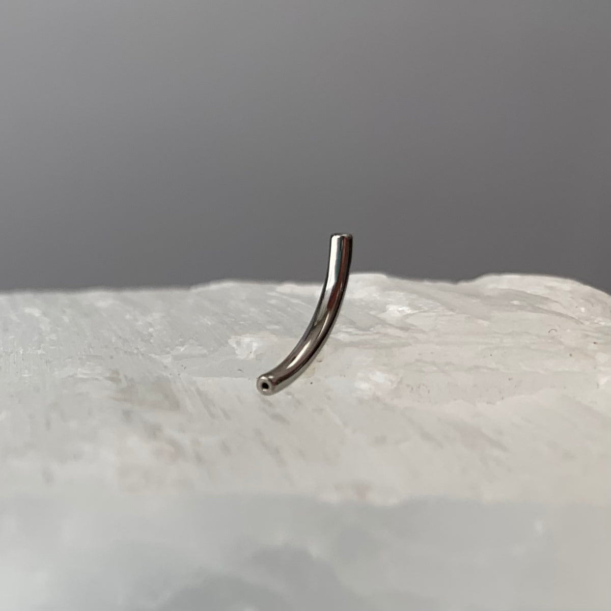 Threadless Curved Barbell Shaft – Brilliance Piercing